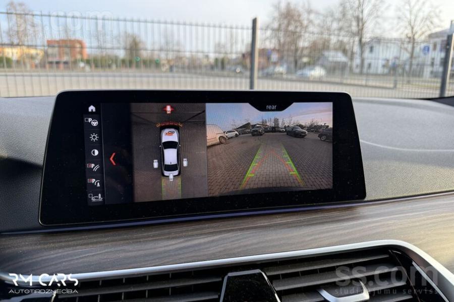 Black BMW 530 2017 in Jelgava, with an engine capacity of 2.00 L and mileage of 0 thousand km for 20950 €, photo 16 on AUTOMOTO.COM.LV