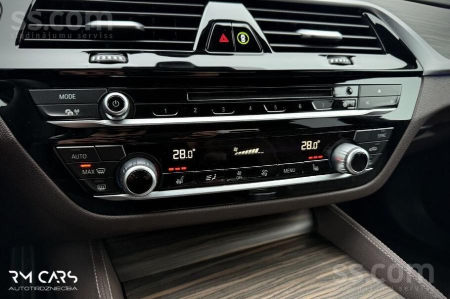 Black BMW 530 2017 in Jelgava, with an engine capacity of 2.00 L and mileage of 0 thousand km for 20950 €, photo 22 on AUTOMOTO.COM.LV