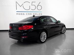 Black BMW 530 2017 in Riga, with an engine capacity of 2.00 L and mileage of 225 thousand km for 15990 €, photo 5 on AUTOMOTO.COM.LV