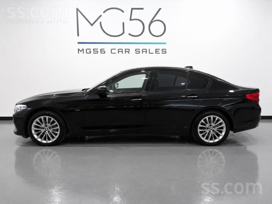 Black BMW 530 2017 in Riga, with an engine capacity of 2.00 L and mileage of 225 thousand km for 15990 €, photo 8 on AUTOMOTO.COM.LV