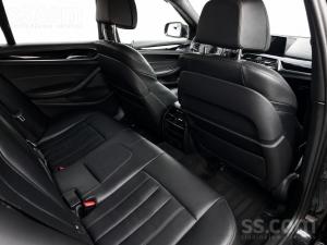 Black BMW 530 2017 in Riga, with an engine capacity of 2.00 L and mileage of 225 thousand km for 15990 €, photo 12 on AUTOMOTO.COM.LV