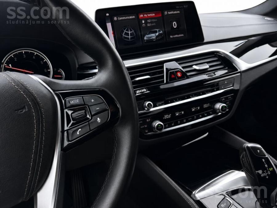Black BMW 530 2017 in Riga, with an engine capacity of 2.00 L and mileage of 225 thousand km for 15990 €, photo 16 on AUTOMOTO.COM.LV