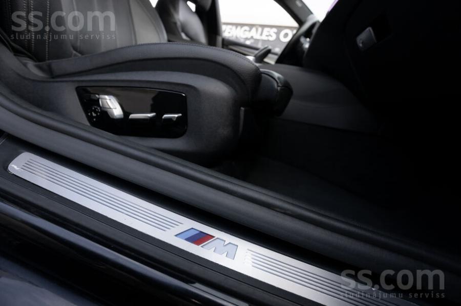 Melns BMW 530 2017 Rīga, ar dzinēja tilpumu 3.00 L un nobraukumu 0 tūkst. km par 21500 €, foto 24 vietnē AUTOMOTO.COM.LV