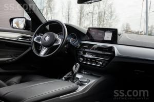Melns BMW 530 2017 Rīga, ar dzinēja tilpumu 3.00 L un nobraukumu 0 tūkst. km par 21500 €, foto 28 vietnē AUTOMOTO.COM.LV