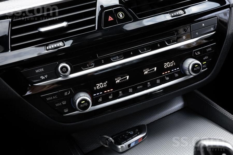 Melns BMW 530 2017 Rīga, ar dzinēja tilpumu 3.00 L un nobraukumu 0 tūkst. km par 21500 €, foto 29 vietnē AUTOMOTO.COM.LV