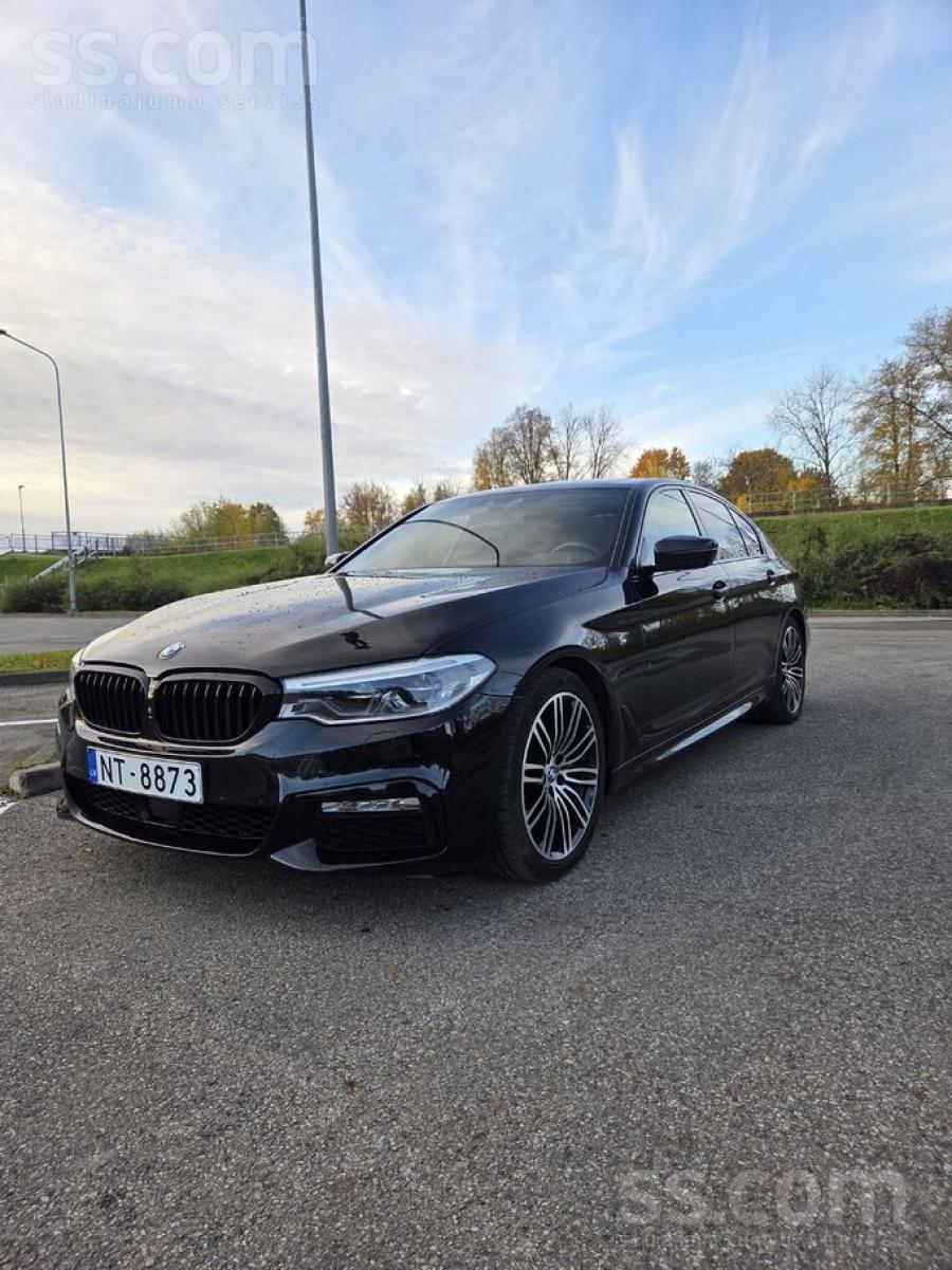 Melns BMW 530 2017 Jēkabpils, ar dzinēja tilpumu 3.00 L un nobraukumu 222 tūkst. km par 25500 €, foto 1 vietnē AUTOMOTO.COM.LV