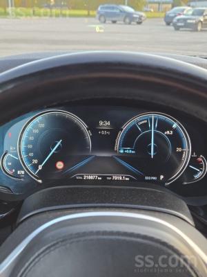 Melns BMW 530 2017 Jēkabpils, ar dzinēja tilpumu 3.00 L un nobraukumu 222 tūkst. km par 25500 €, foto 19 vietnē AUTOMOTO.COM.LV
