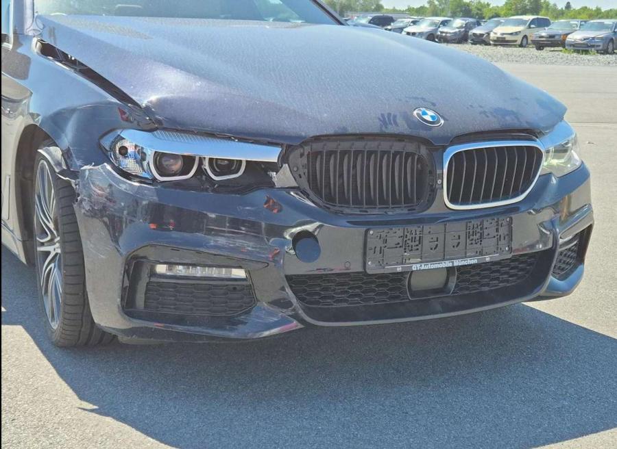 Black BMW 530 2017 in Klaipeda, with an engine capacity of 2.99 L and mileage of 179 thousand km for 11300 €, photo 14 on AUTOMOTO.COM.LV