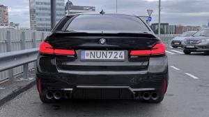 Black BMW 530 2017 in Vilnius, with an engine capacity of 2.99 L and mileage of 190 thousand km for 22700 €, photo 13 on AUTOMOTO.COM.LV