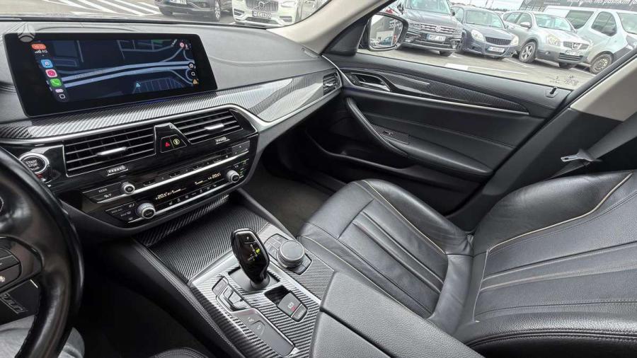 Black BMW 530 2017 in Vilnius, with an engine capacity of 2.99 L and mileage of 190 thousand km for 22700 €, photo 22 on AUTOMOTO.COM.LV