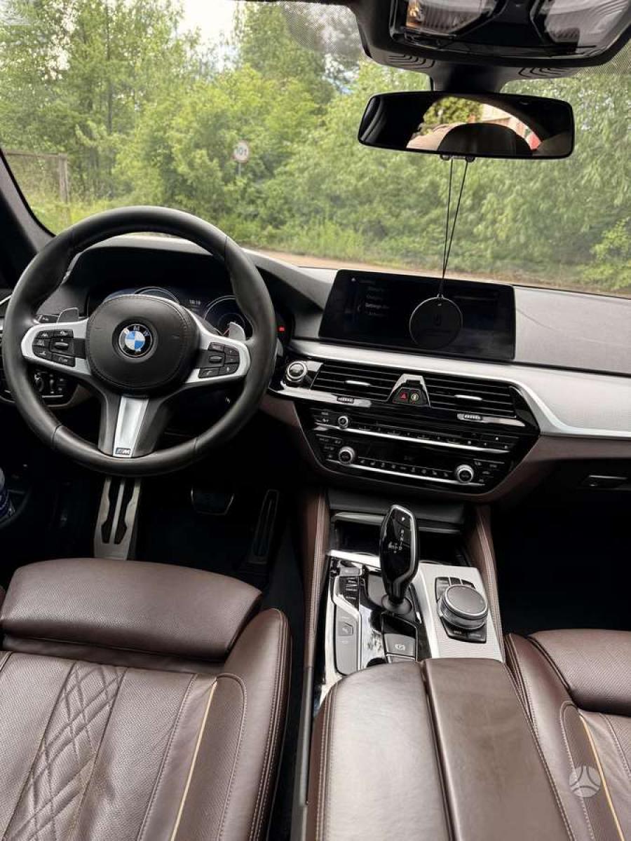 Melns BMW 530 2017 Kazlų Rūda, ar dzinēja tilpumu 2.00 L un nobraukumu 263 tūkst. km par 17800 €, foto 12 vietnē AUTOMOTO.COM.LV