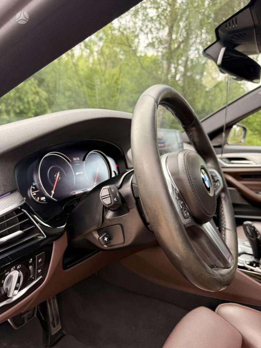 Melns BMW 530 2017 Kazlų Rūda, ar dzinēja tilpumu 2.00 L un nobraukumu 263 tūkst. km par 17800 €, foto 13 vietnē AUTOMOTO.COM.LV