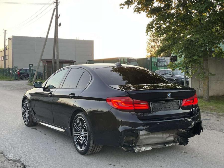 Melns BMW 530 2017 Kauņa, ar dzinēja tilpumu 2.99 L un nobraukumu 200 tūkst. km par 14990 €, foto 15 vietnē AUTOMOTO.COM.LV