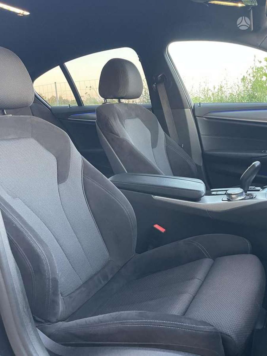Melns BMW 530 2017 Kauņa, ar dzinēja tilpumu 2.99 L un nobraukumu 200 tūkst. km par 14990 €, foto 21 vietnē AUTOMOTO.COM.LV