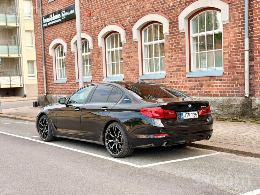 Melns BMW 530 2017 Rīga, ar dzinēja tilpumu 2.00 L un nobraukumu 164 tūkst. km par 16300 €, foto 3 vietnē AUTOMOTO.COM.LV