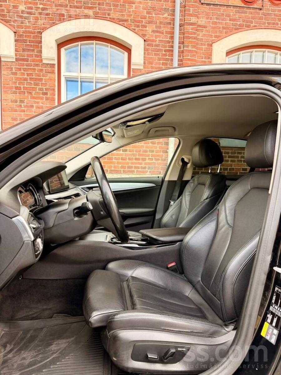 Melns BMW 530 2017 Rīga, ar dzinēja tilpumu 2.00 L un nobraukumu 164 tūkst. km par 16300 €, foto 4 vietnē AUTOMOTO.COM.LV