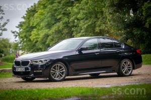 Black BMW 530 2017 in Bauska, with an engine capacity of 3.00 L and mileage of 169 thousand km for 24900 €, photo 18 on AUTOMOTO.COM.LV