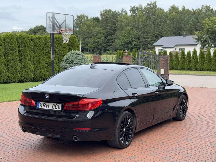Melns BMW 530 2017 Klaipėda, ar dzinēja tilpumu 2.99 L un nobraukumu 283 tūkst. km par 18250 €, foto 5 vietnē AUTOMOTO.COM.LV