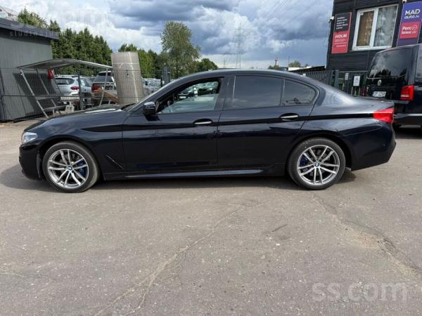 Black BMW 530 2017 in Riga, with an engine capacity of 3.00 L and mileage of 169 thousand km for 24990 €, photo 4 on AUTOMOTO.COM.LV