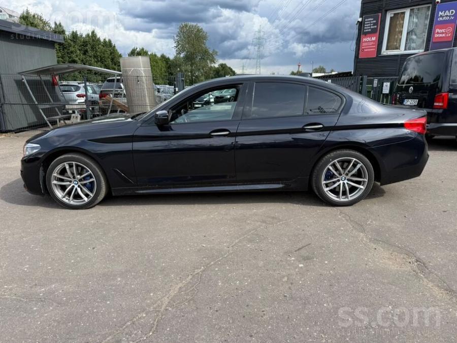 Black BMW 530 2017 in Riga, with an engine capacity of 3.00 L and mileage of 169 thousand km for 24990 €, photo 5 on AUTOMOTO.COM.LV