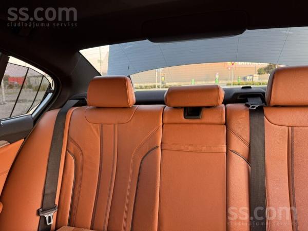Black BMW 530 2017 in Riga, with an engine capacity of 3.00 L and mileage of 151 thousand km for 23750 €, photo 10 on AUTOMOTO.COM.LV