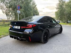 Melns BMW 530 2017 Rīga, ar dzinēja tilpumu 3.00 L un nobraukumu 190 tūkst. km par 27000 €, foto 3 vietnē AUTOMOTO.COM.LV