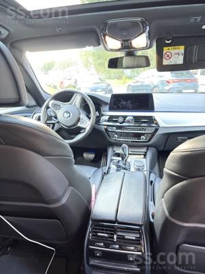 Melns BMW 530 2017 Rīga, ar dzinēja tilpumu 3.00 L un nobraukumu 190 tūkst. km par 27000 €, foto 8 vietnē AUTOMOTO.COM.LV
