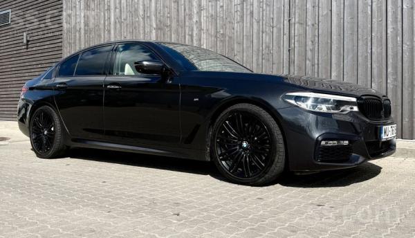 BMW 530 2017 in Jelgava on AUTOMOTO.COM.LV Black BMW 530 2017 in Jelgava, with an engine capacity of 2.00 L and mileage of 191 thousand km for 22500 ā¬, photo 10 on AUTOMOTO.COM.LV
