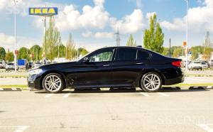 Black BMW 530 2017 in Riga, with an engine capacity of 3.00 L and mileage of 169 thousand km for 24990 €, photo 6 on AUTOMOTO.COM.LV