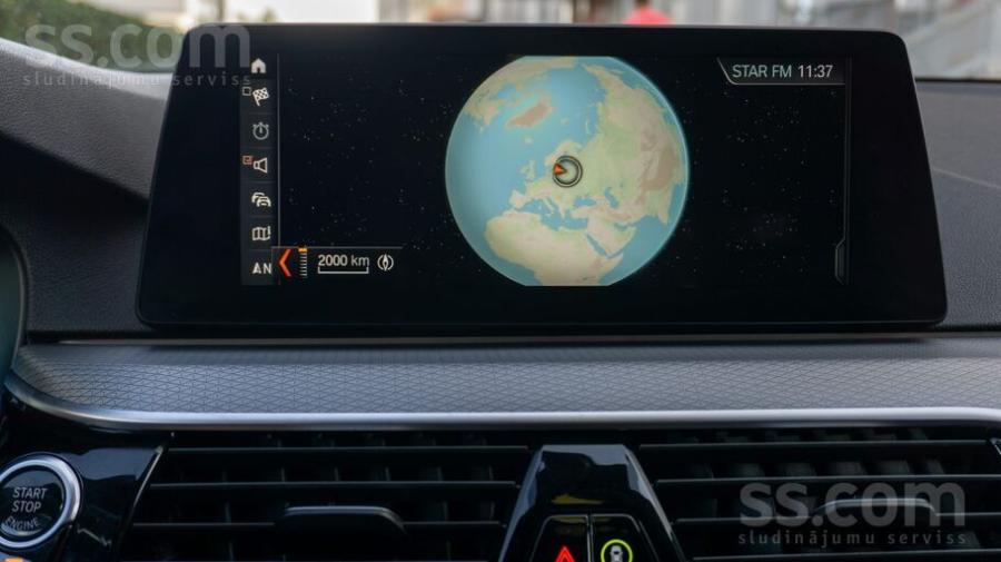 Black BMW 530 2017 in Riga, with an engine capacity of 3.00 L and mileage of 169 thousand km for 24990 €, photo 20 on AUTOMOTO.COM.LV