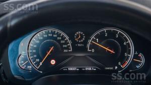 Black BMW 530 2017 in Riga, with an engine capacity of 3.00 L and mileage of 169 thousand km for 24990 €, photo 25 on AUTOMOTO.COM.LV