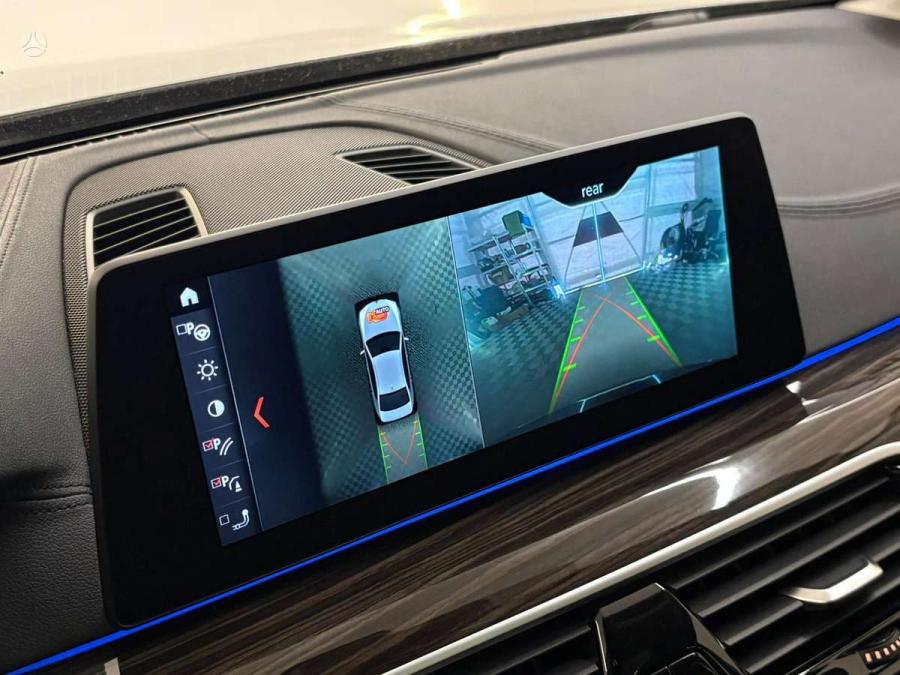 Melns BMW 530 2017 Marijampole, ar dzinēja tilpumu 2.99 L un nobraukumu 261 tūkst. km par 19999 €, foto 12 vietnē AUTOMOTO.COM.LV