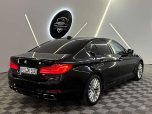 Melns BMW 530 2017 Marijampole, ar dzinēja tilpumu 2.99 L un nobraukumu 261 tūkst. km par 19999 €, foto 40 vietnē AUTOMOTO.COM.LV