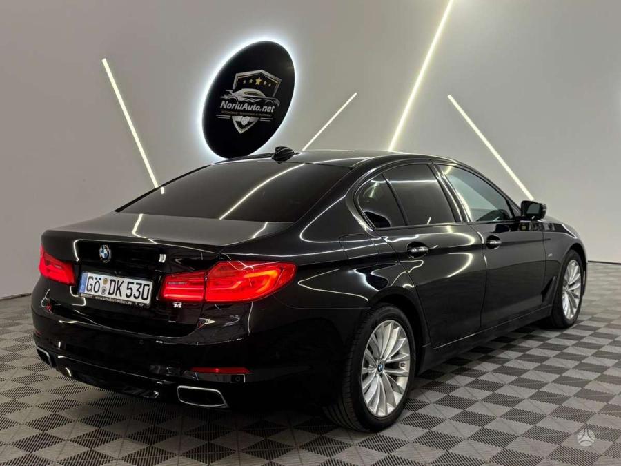 Melns BMW 530 2017 Marijampole, ar dzinēja tilpumu 2.99 L un nobraukumu 261 tūkst. km par 19999 €, foto 40 vietnē AUTOMOTO.COM.LV