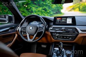 Black BMW 530 2017 in Riga, with an engine capacity of 3.00 L and mileage of 233 thousand km for 23900 €, photo 29 on AUTOMOTO.COM.LV