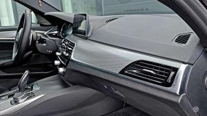 Black BMW 530 2017 in Vilnius, with an engine capacity of 3.00 L and mileage of 144 thousand km for 27200 €, photo 28 on AUTOMOTO.COM.LV