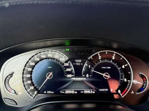 Black BMW 530 2017 in Kaunas, with an engine capacity of 2.99 L and mileage of 226 thousand km for 23600 €, photo 10 on AUTOMOTO.COM.LV