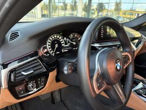 Black BMW 530 2017 in Kaunas, with an engine capacity of 2.99 L and mileage of 226 thousand km for 23600 €, photo 11 on AUTOMOTO.COM.LV