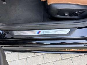Black BMW 530 2017 in Kaunas, with an engine capacity of 2.99 L and mileage of 226 thousand km for 23600 €, photo 13 on AUTOMOTO.COM.LV