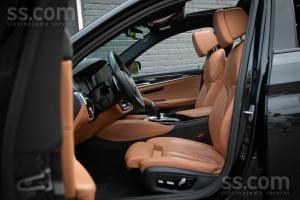 Melns BMW 530 2017 Tukums, ar dzinēja tilpumu 3.00 L un nobraukumu 184 tūkst. km par 25490 €, foto 14 vietnē AUTOMOTO.COM.LV