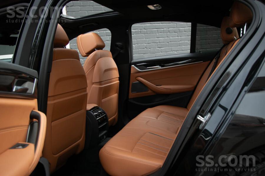 Melns BMW 530 2017 Tukums, ar dzinēja tilpumu 3.00 L un nobraukumu 184 tūkst. km par 25490 €, foto 15 vietnē AUTOMOTO.COM.LV