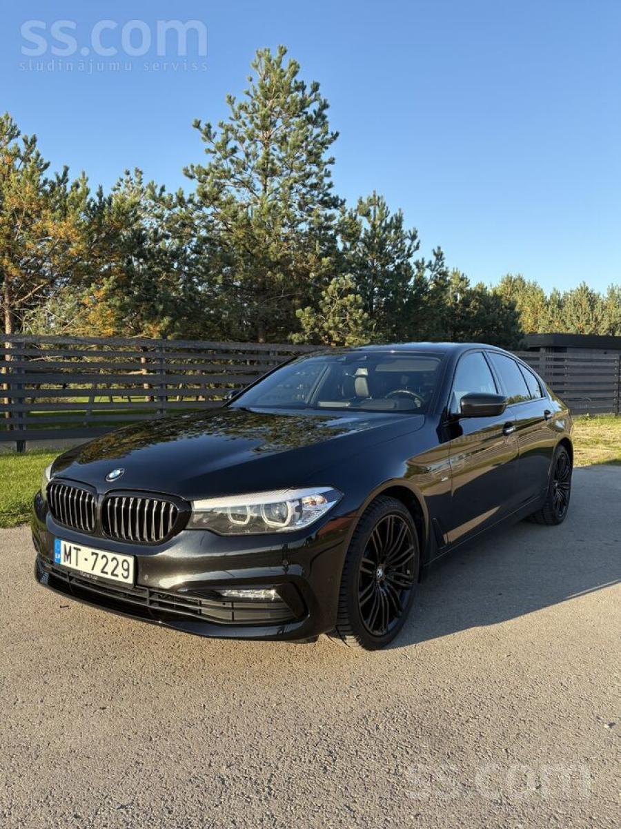 Black BMW 530 2017 in Riga, with an engine capacity of 2.00 L and mileage of 209 thousand km for 19200 €, photo 1 on AUTOMOTO.COM.LV