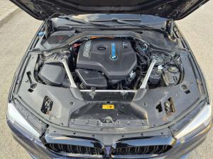 Black BMW 530 2018 in Mazeikiai, with an engine capacity of 2.00 L and mileage of 212 thousand km for 15800 €, photo 17 on AUTOMOTO.COM.LV