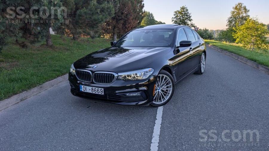 Black BMW 530 2018 in Ogre, with an engine capacity of 2.00 L and mileage of 83 thousand km for 24500 €, photo 1 on AUTOMOTO.COM.LV