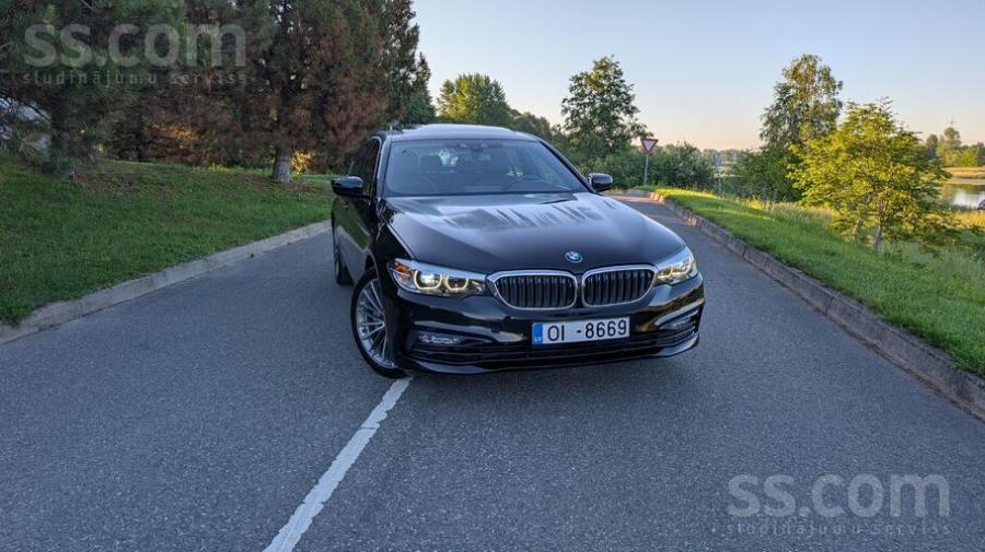 Black BMW 530 2018 in Ogre, with an engine capacity of 2.00 L and mileage of 83 thousand km for 24500 €, photo 5 on AUTOMOTO.COM.LV