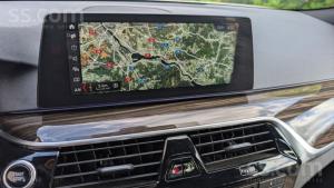 Black BMW 530 2018 in Ogre, with an engine capacity of 2.00 L and mileage of 83 thousand km for 24500 €, photo 24 on AUTOMOTO.COM.LV