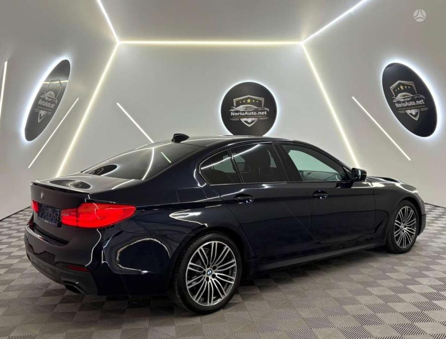 Melns BMW 530 2018 Marijampole, ar dzinēja tilpumu 2.99 L un nobraukumu 182 tūkst. km par 24500 €, foto 31 vietnē AUTOMOTO.COM.LV