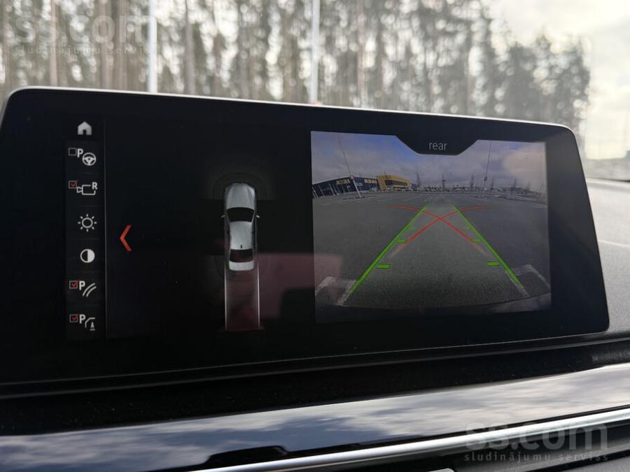Black BMW 530 2018 in Riga, with an engine capacity of 3.00 L and mileage of 165 thousand km for 19990 €, photo 22 on AUTOMOTO.COM.LV