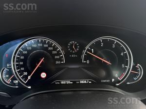 Black BMW 530 2018 in Riga, with an engine capacity of 3.00 L and mileage of 165 thousand km for 19990 €, photo 26 on AUTOMOTO.COM.LV