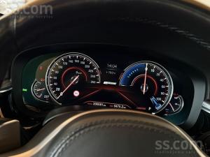 Black BMW 530 2018 in Tukums, with an engine capacity of 2.00 L and mileage of 200 thousand km for 22499 €, photo 13 on AUTOMOTO.COM.LV